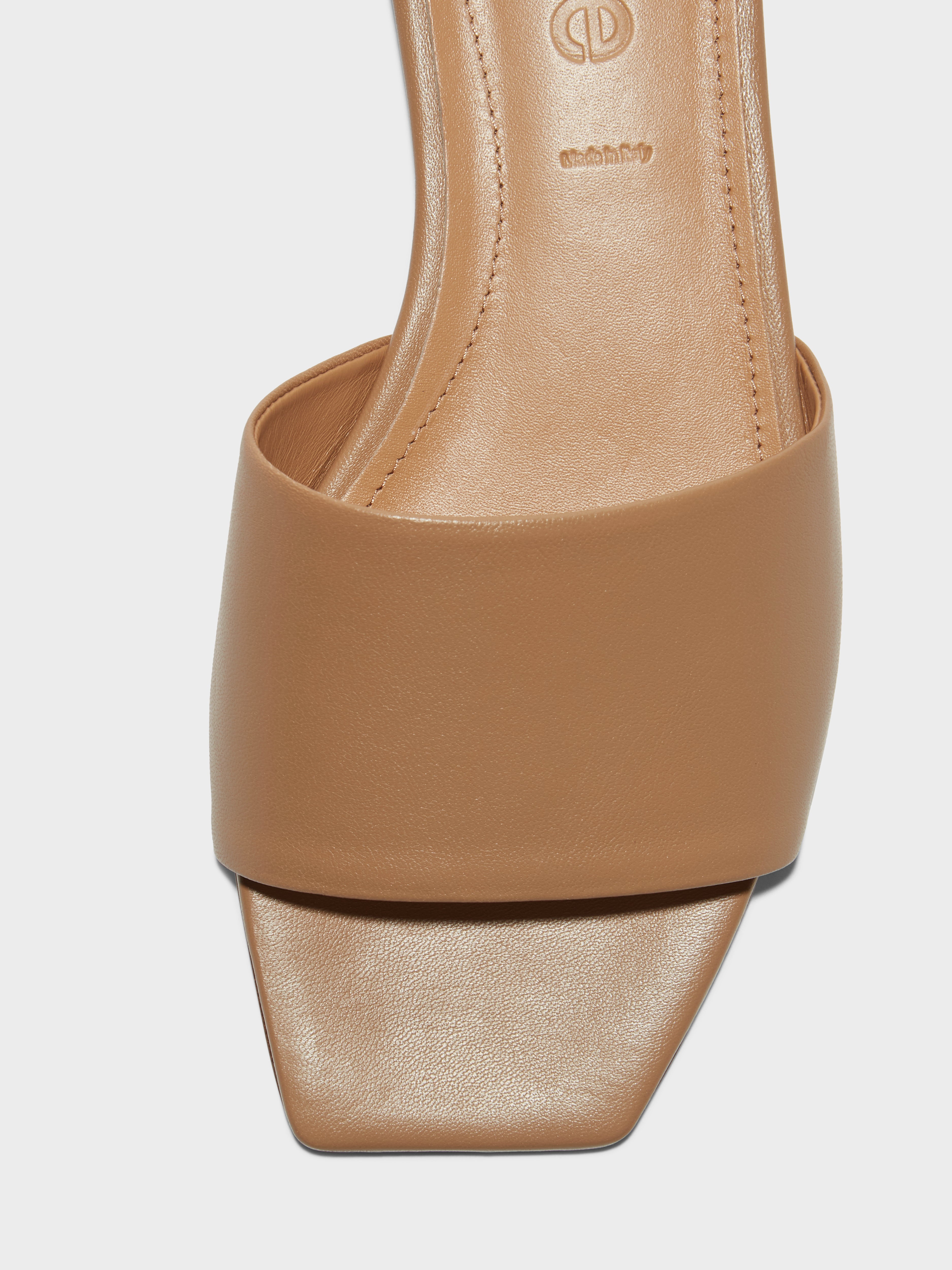 Aeyde | ANNA Hazelnut Leather Flat Slide