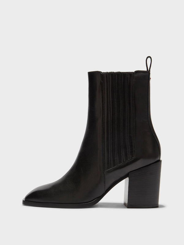 Aeyde — Berlin based footwear and accessories house