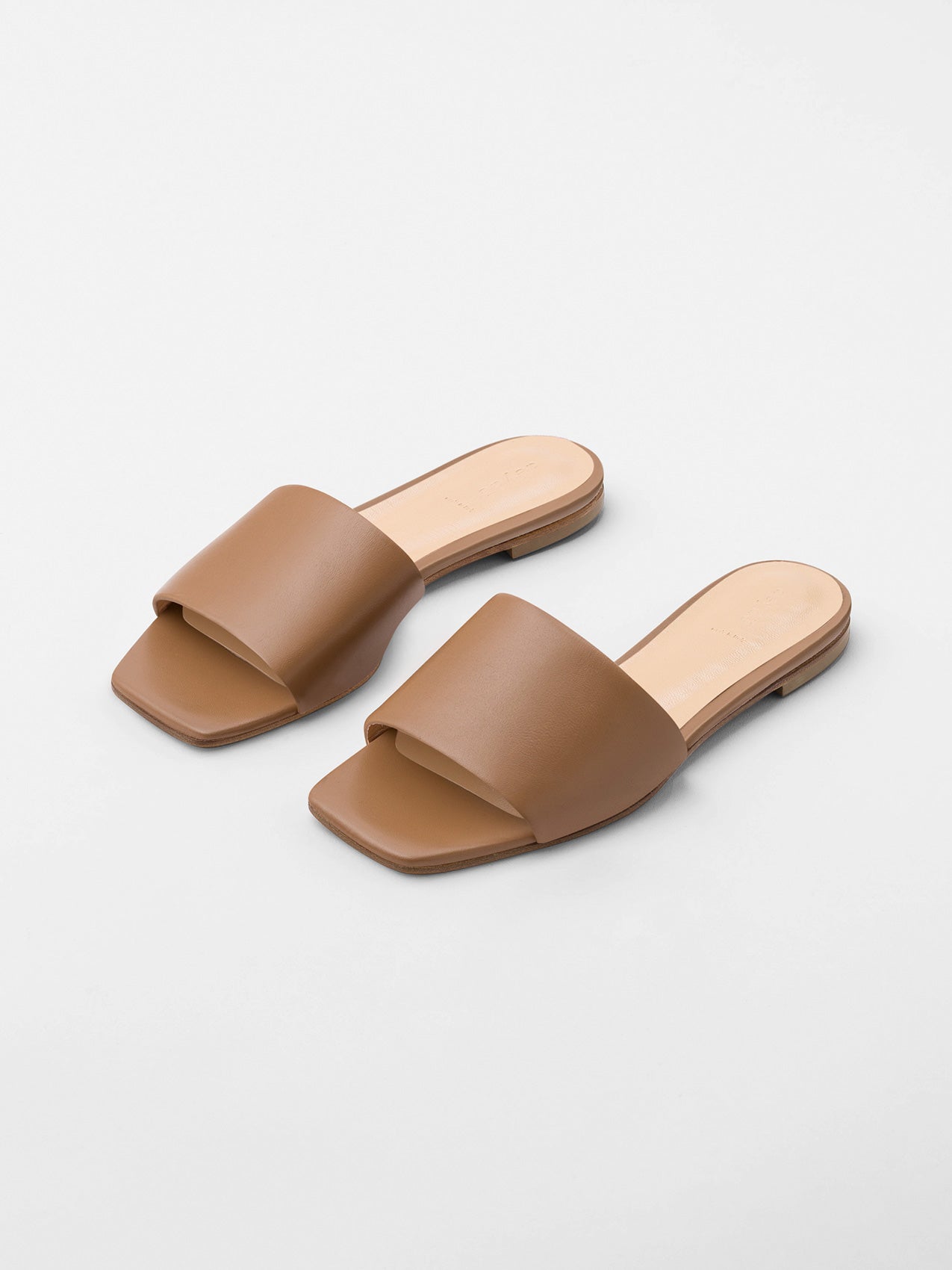 Aeyde | ANNA Hazelnut Leather Flat Slide
